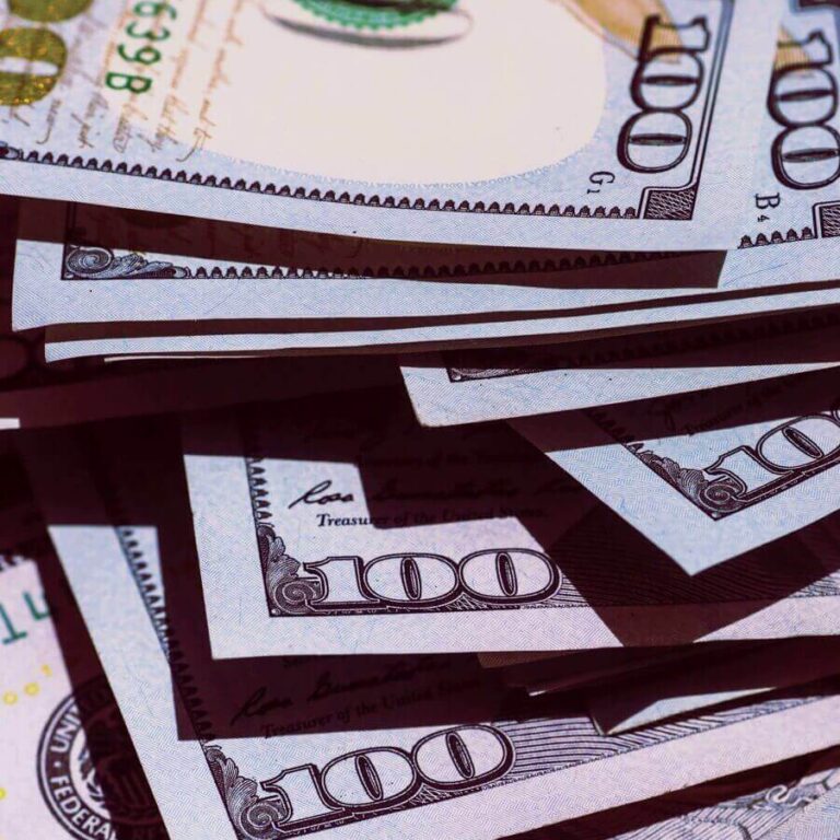 How to Make Money as a Webcam Model in 2025: Making Money on Webcam ...